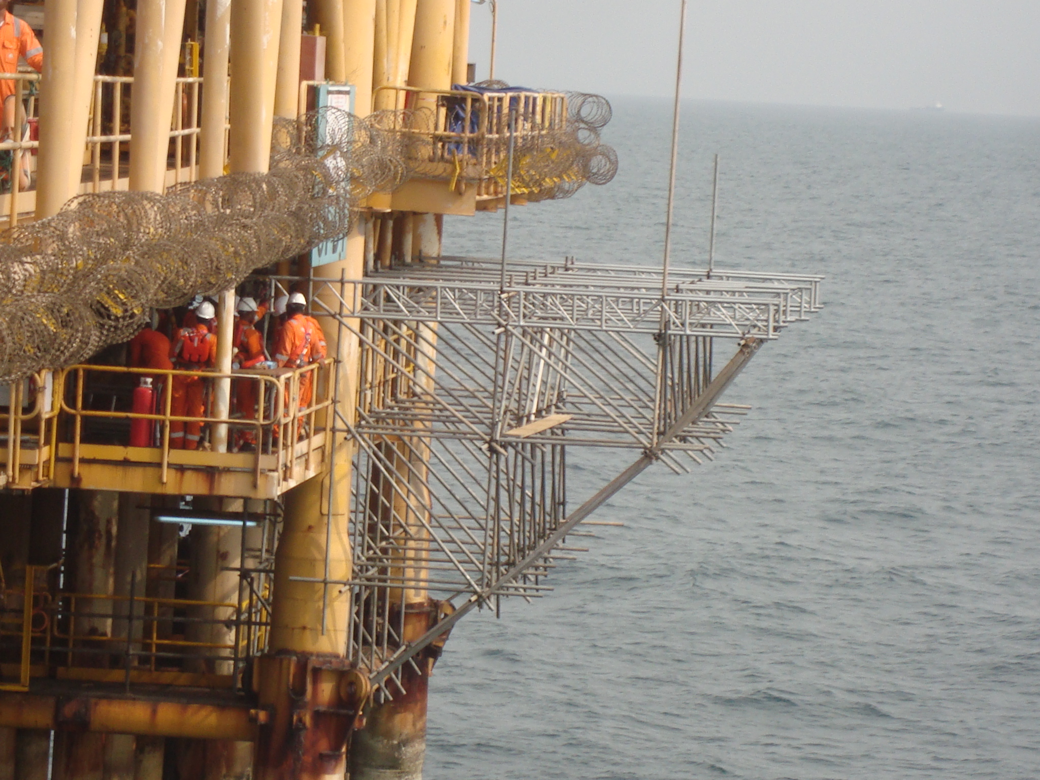 Oil & Gas - TEEJEE SCAFFOLDING: Cheap and Quality Scaffolding Services ...